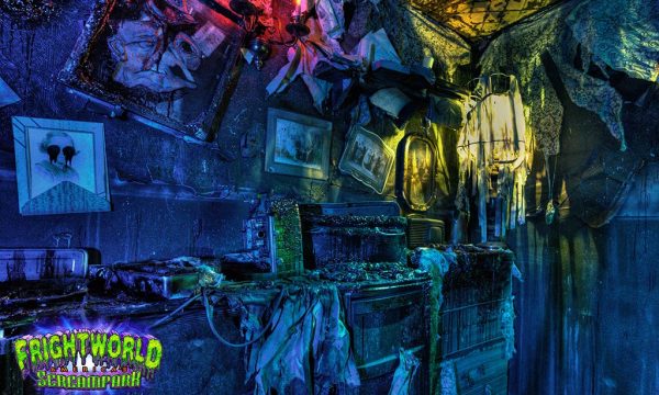 Best Haunted House in NY - Frightworld, America's Screampark!