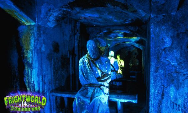 Best Haunted House in NY - Frightworld, America's Screampark!